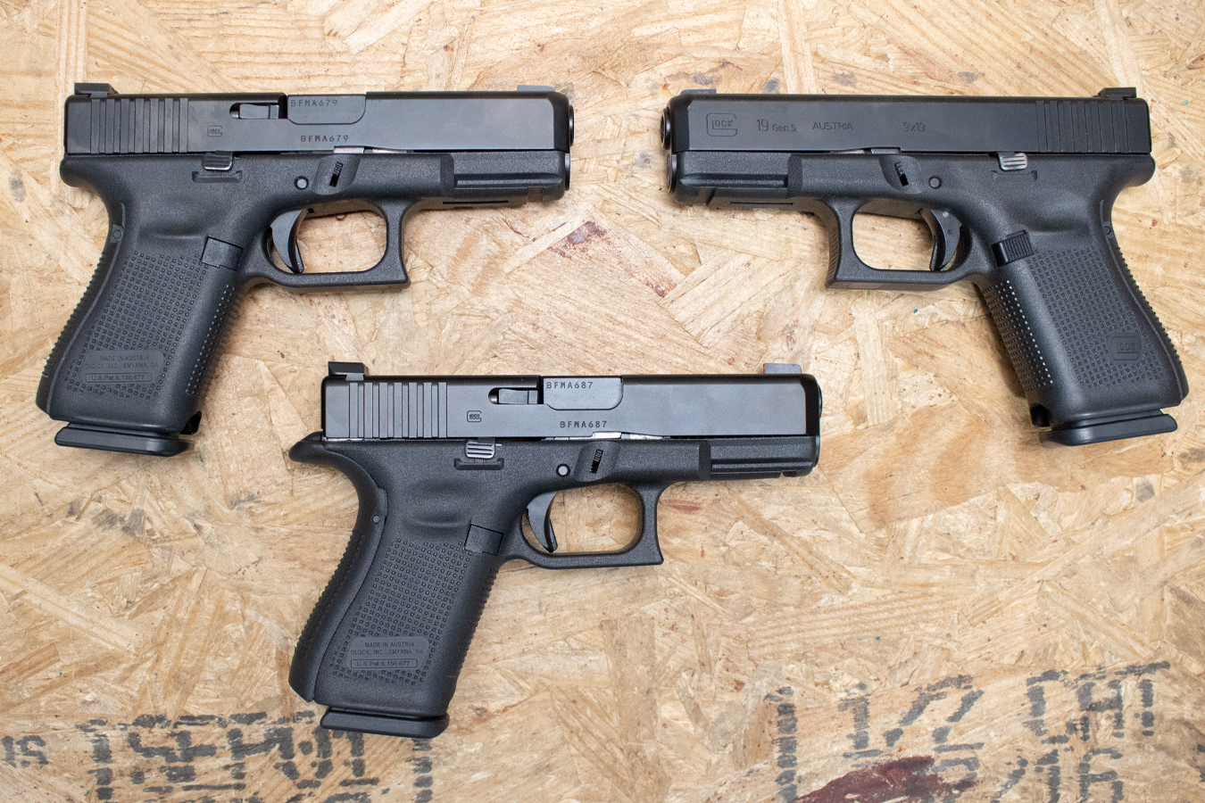 Glock 19Gen5 9mm Police Trade-In Pistols with Night Sights (Very Good ...