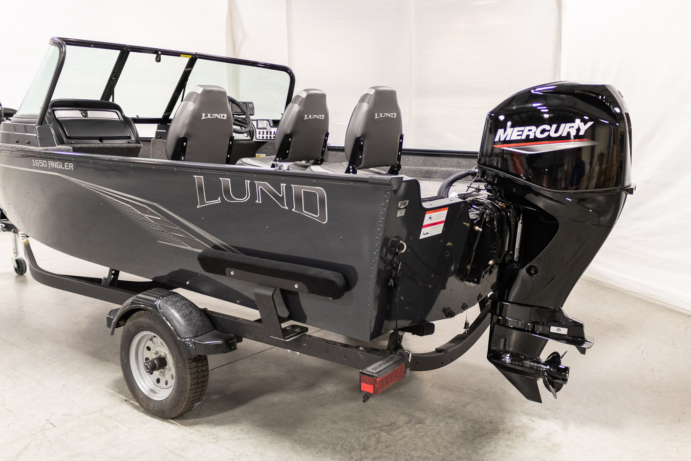 Lund 2021 - 1650 Angler Sport with 60 HP Mercury and Gray Finish ...