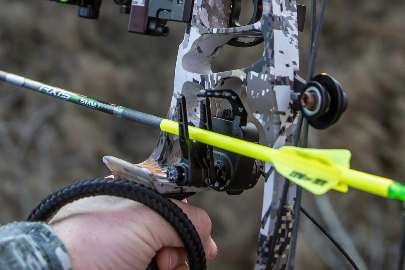 Hoyt UltraRest Integrate MX2 Arrow Rest LH | Sportsman's Outdoor Superstore