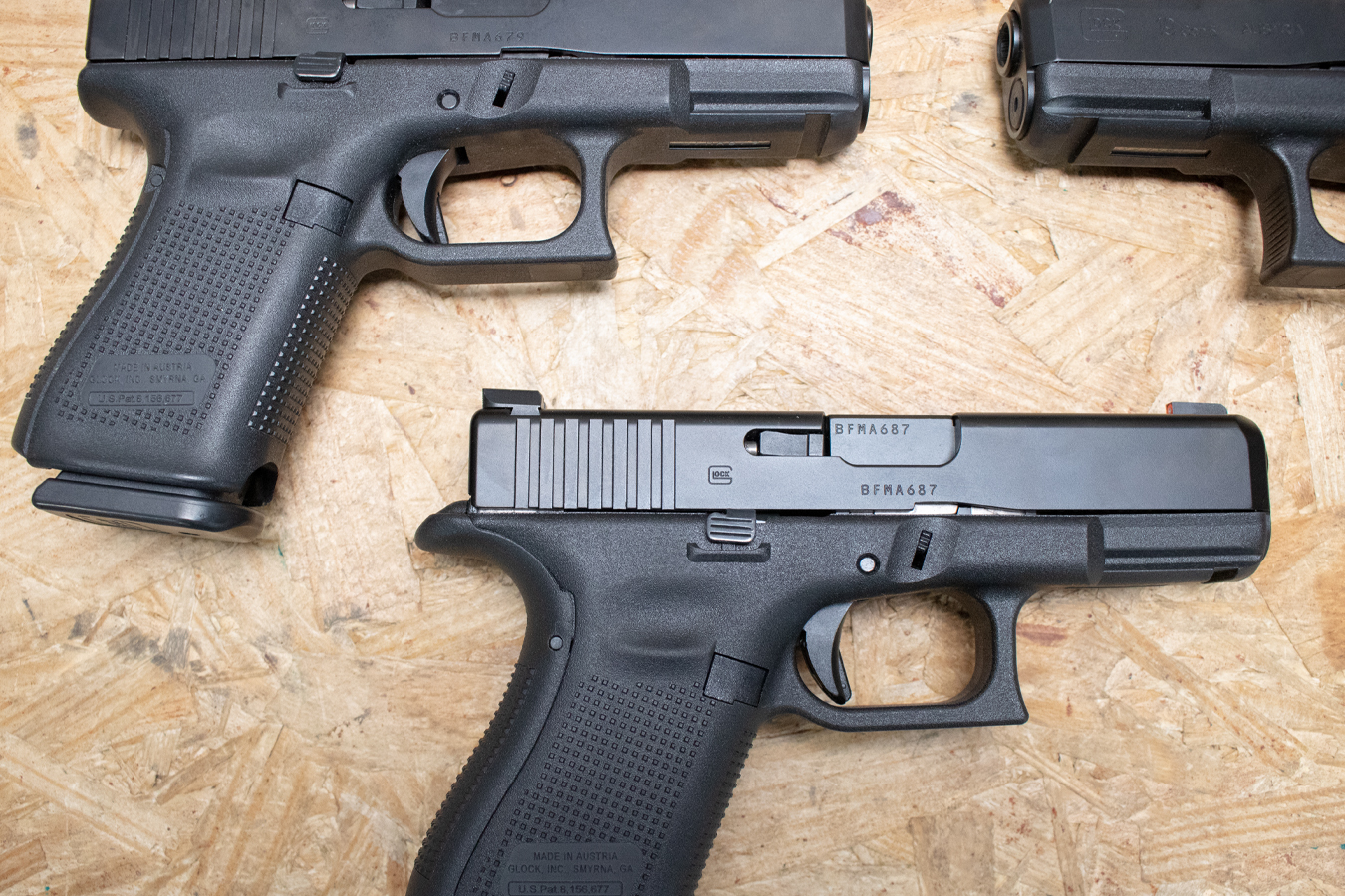 Glock 19Gen5 9mm Police Trade-In Pistols with Night Sights (Very Good ...