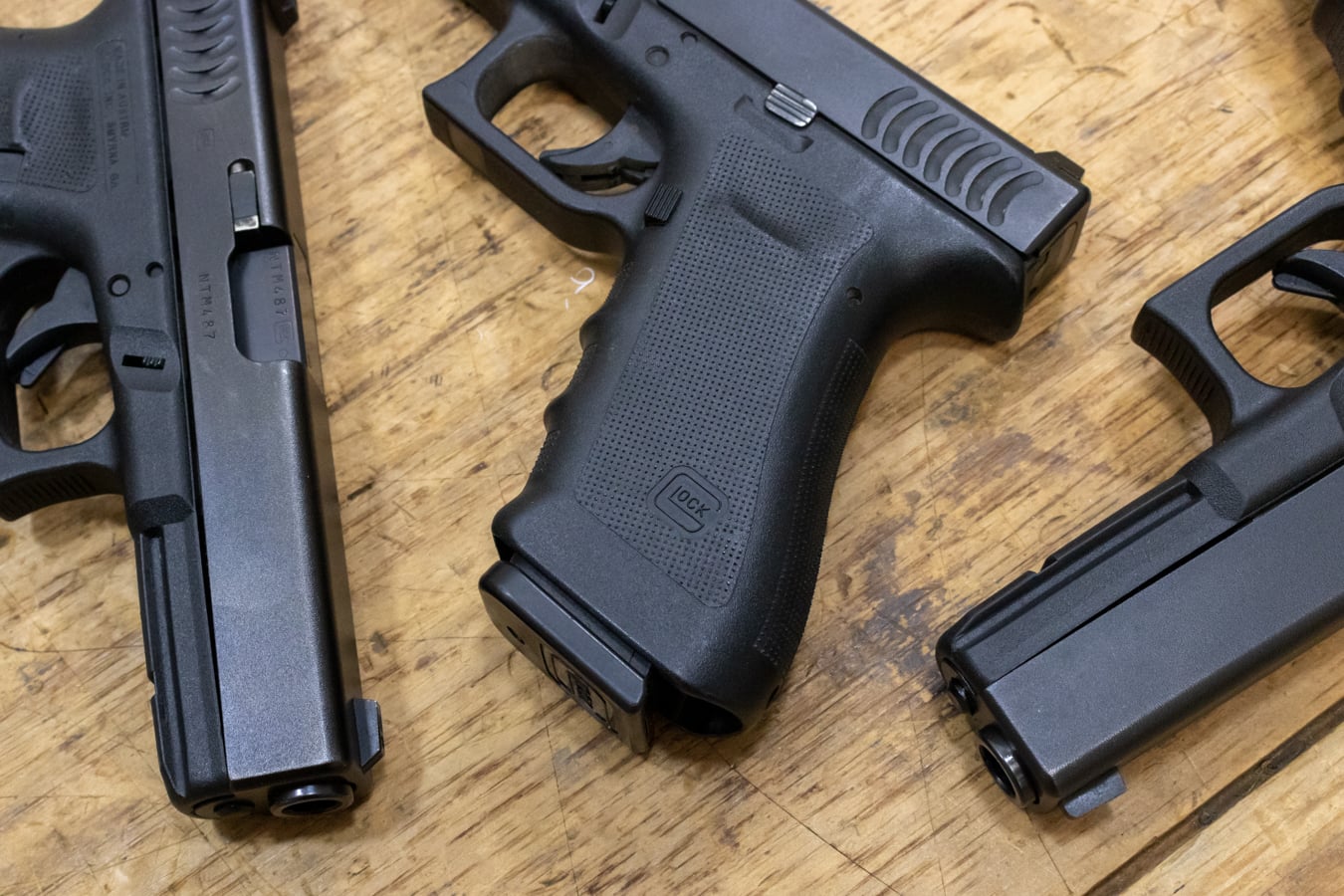Glock 22 RTF2 (Gen3) 40 S&W Police Trade-Ins (Good Condition ...