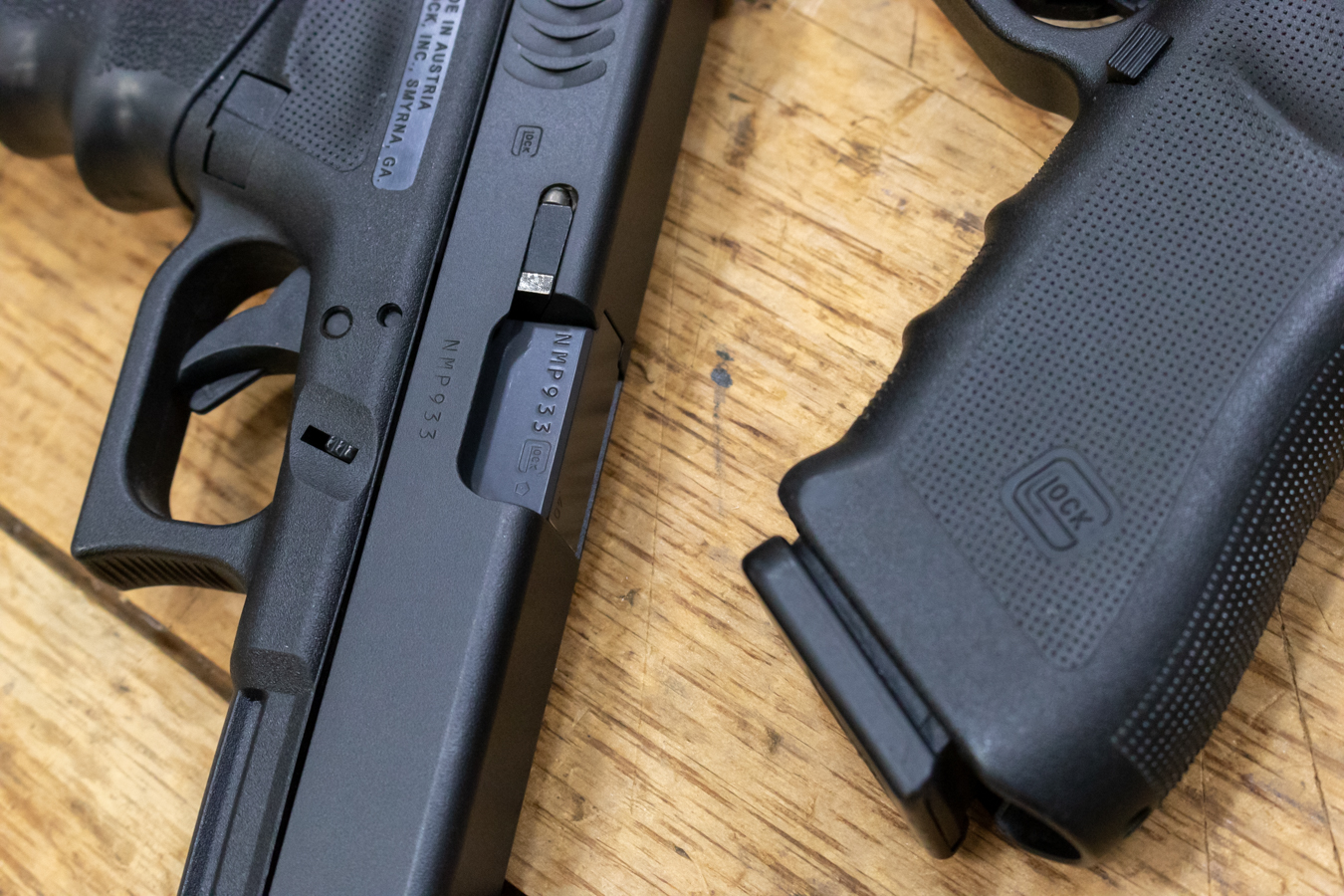 Glock 22 RTF2 (Gen3) 40 S&W Police Trade-Ins (Very Good Condition ...