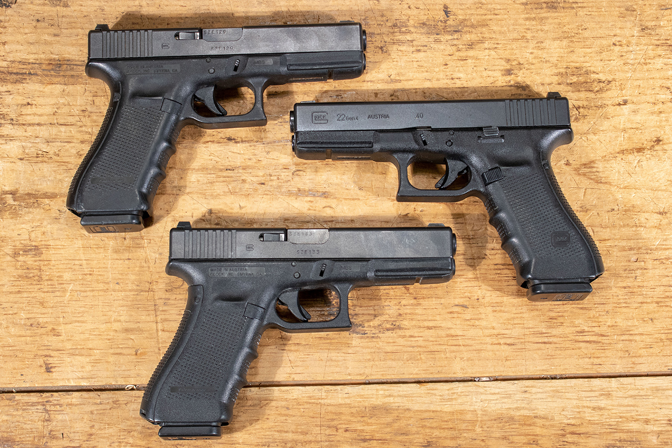 Glock 22 Gen4 40 S&W Police Trade-in Pistols with Night Sights (Good ...