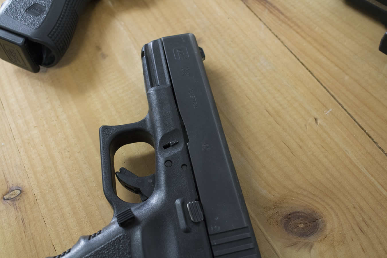 Glock 23 40 S&W Police Trades with 3 Magazines (Gen3) | Sportsman's ...