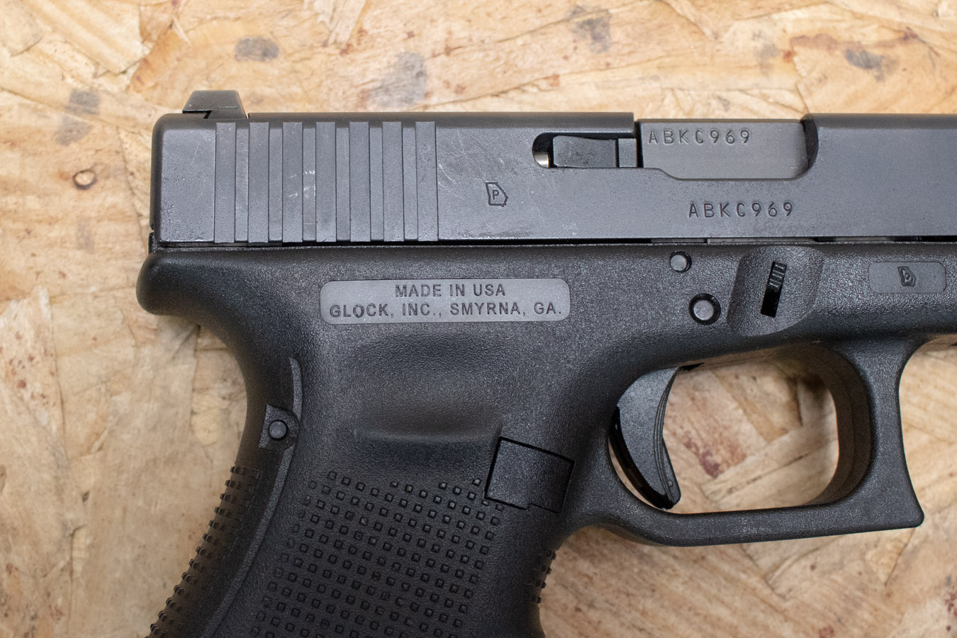 Glock 23 Gen4 40 S&W USA Police Trade-In Pistol with Two Magazines ...