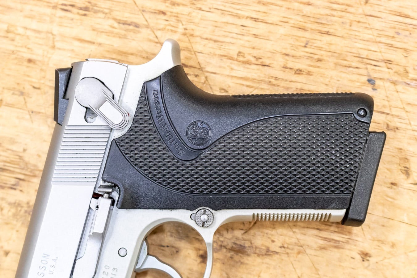 Smith & Wesson Model 3913 9mm Used Trade-in Pistol | Sportsman's ...