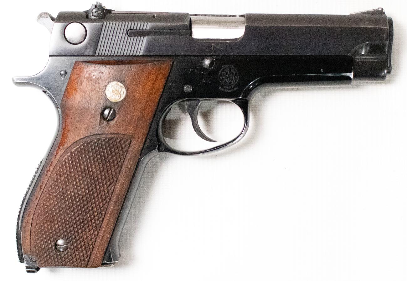 Smith & Wesson 39-2 9mm Used Semi-Auto Pistol with DA/SA Trigger ...