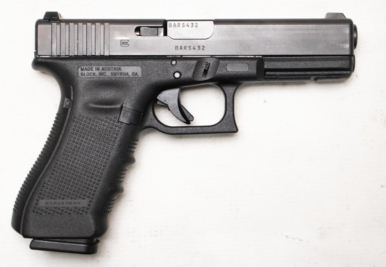 Glock 22 Gen4 40 S&W Police Trade Semi-Auto Pistol with Front Accessory ...