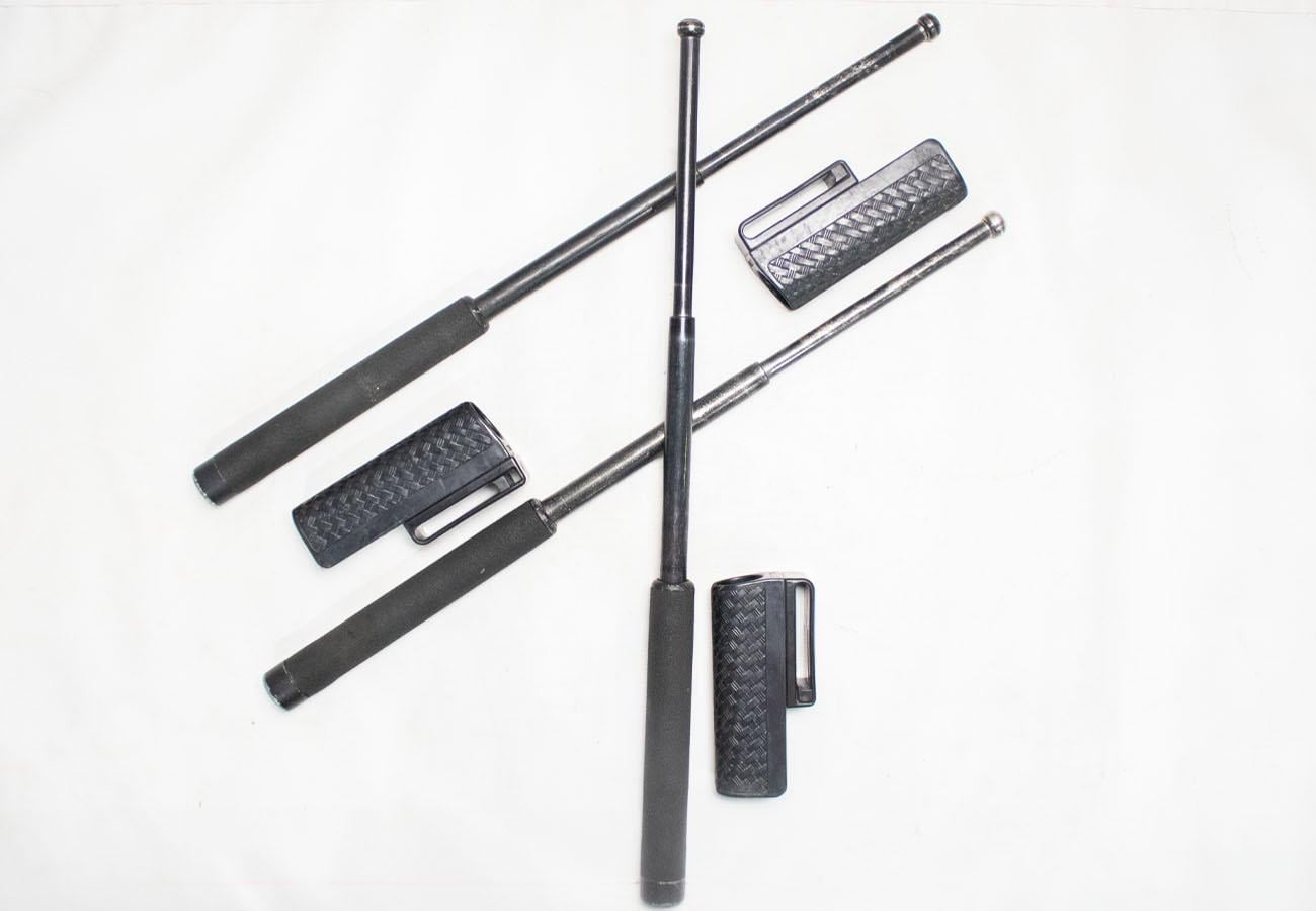 Batons Police Trade-in Talon Batons with Scabbard | Sportsman's Outdoor ...
