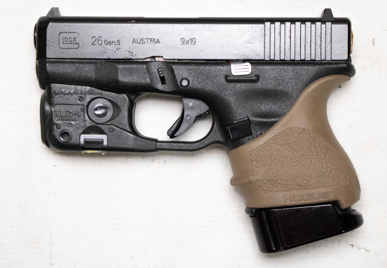 Glock 26 Gen5 9mm Police Trade-In Semi-Auto Pistol with Hogue Grip ...