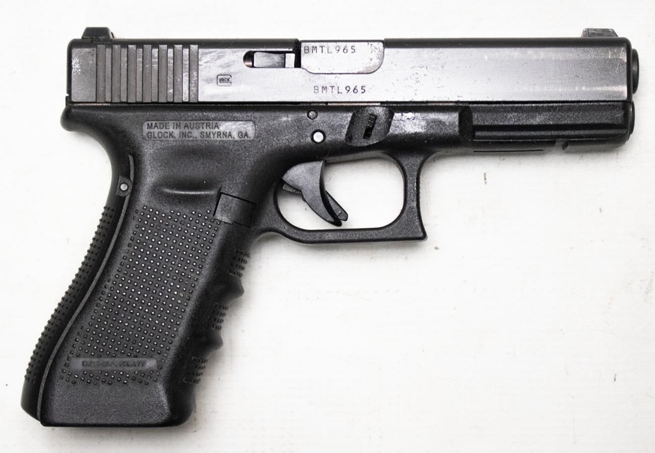 Glock 22 Gen4 40 S&W Police Trade-In Semi-Auto Pistol with Front ...