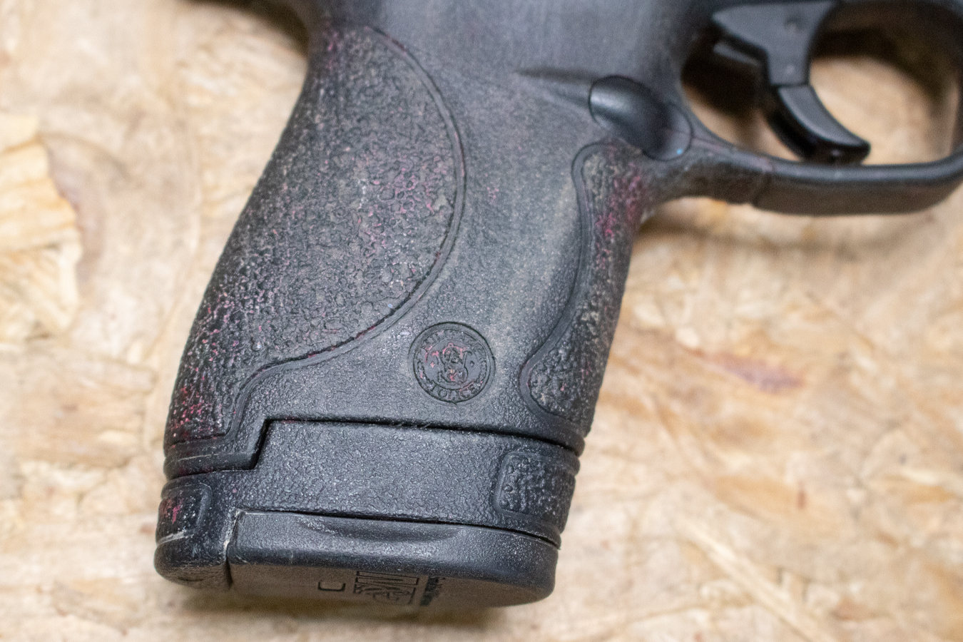 Smith & Wesson M&P40 Shield 40 S&W Police Trade-In Pistol with Extended ...