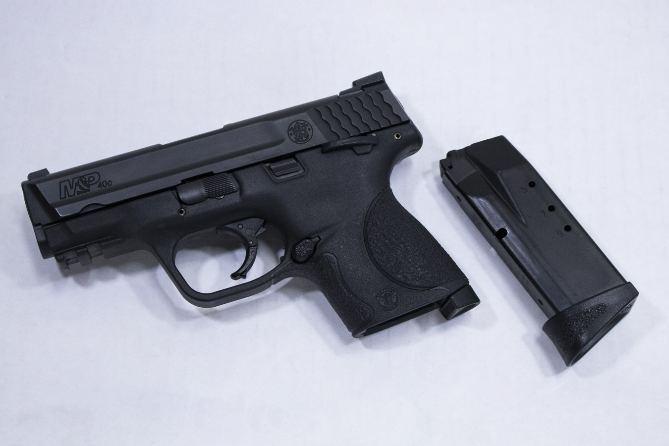 Smith & Wesson M&P40 Compact 40 S&W Police Trade-ins (Very Good ...