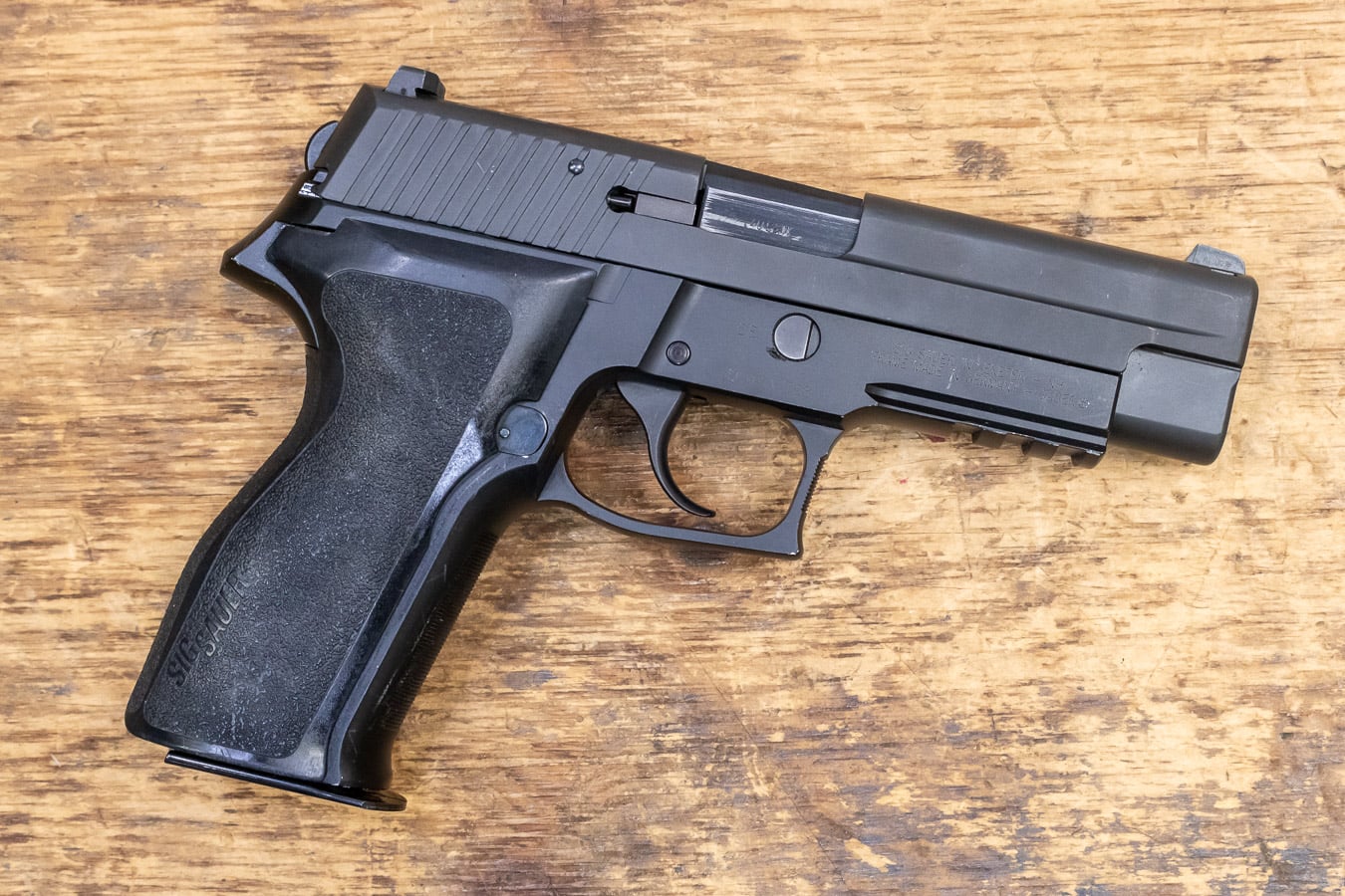 Sig Sauer P226R 40 S&W Police Trade-in Pistol with Michigan Police ...