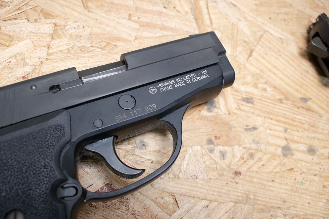 Sig Sauer P239 40 S&W Police Trade-In Pistols (Very Good Condition ...