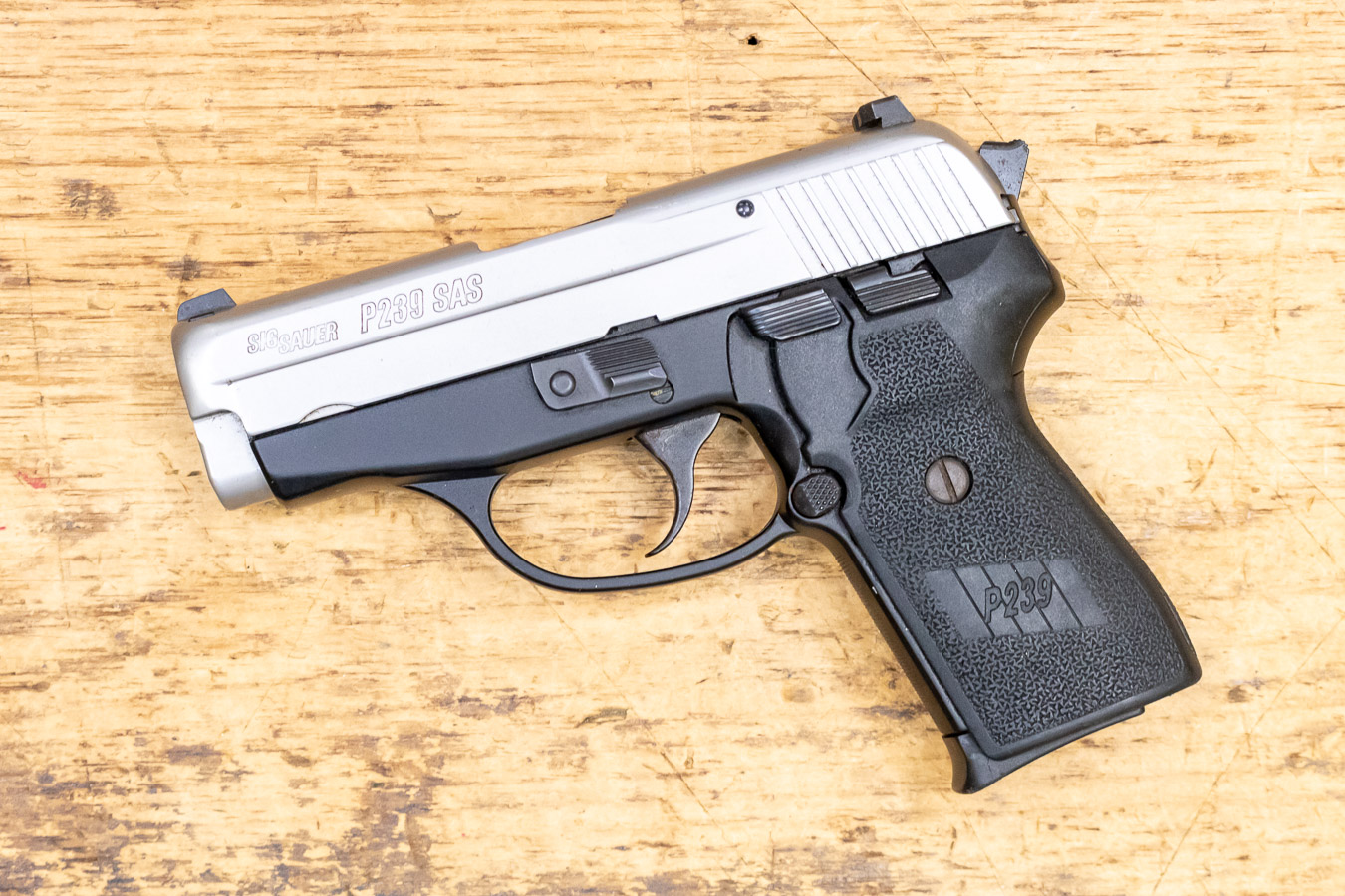 Sig Sauer P239 SAS Custom Shop .40 S&W Police Trade-In Pistol with ...