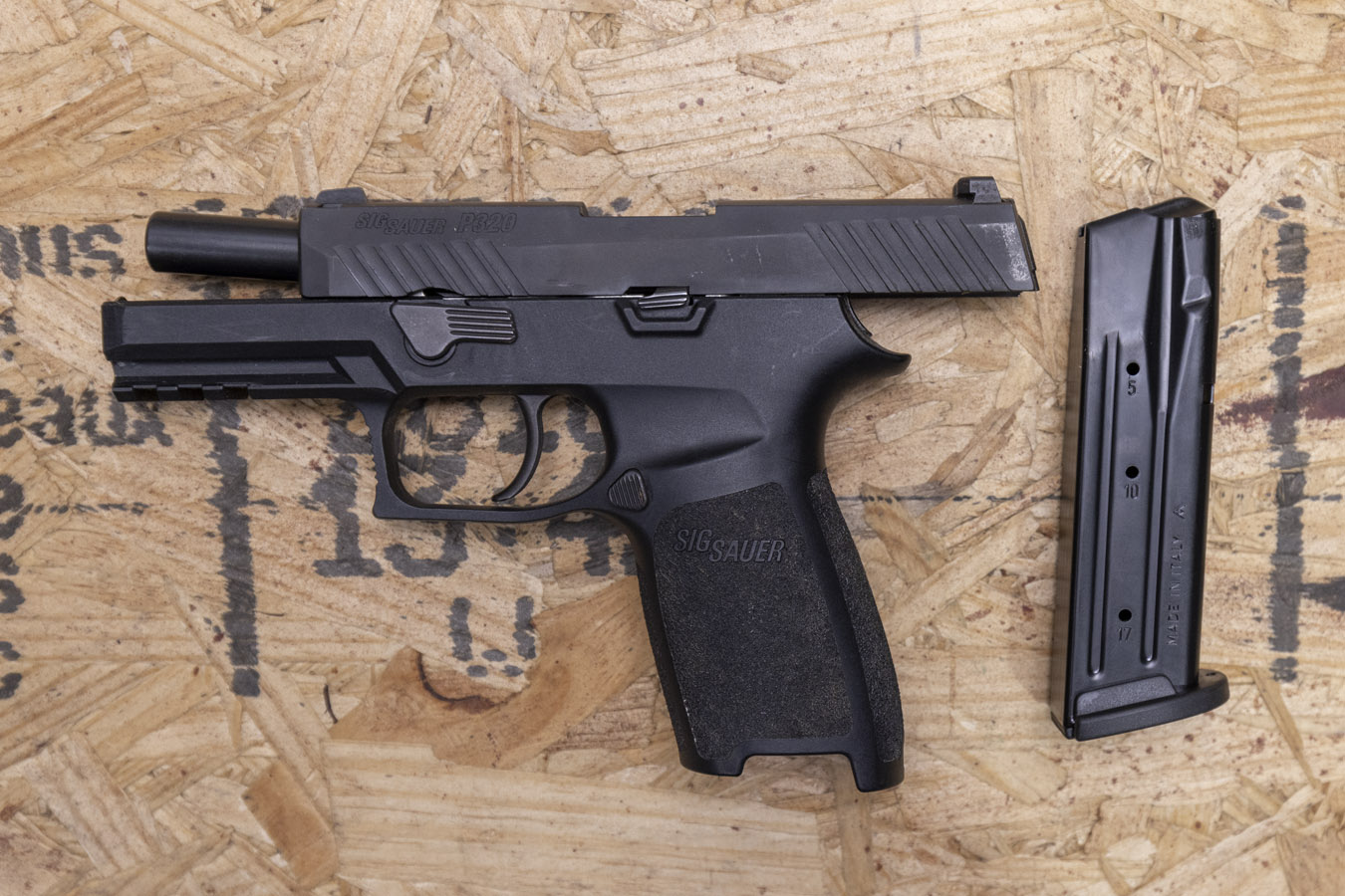 Sig Sauer P320 Carry 9mm Police Trade-In Pistol (Fair Condition ...