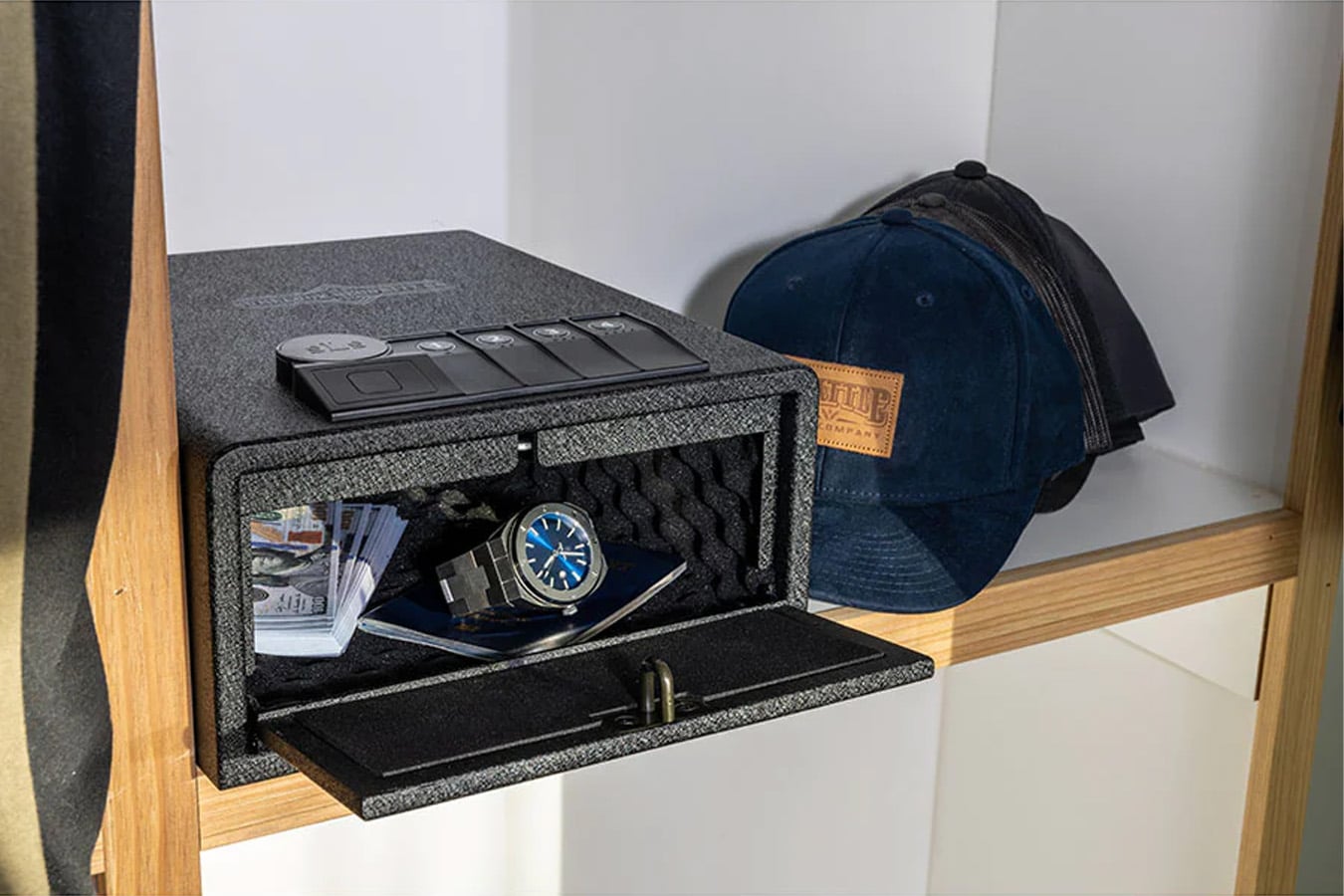 Surelock Digital Quick Touch Vault 200 | Sportsman's Outdoor Superstore