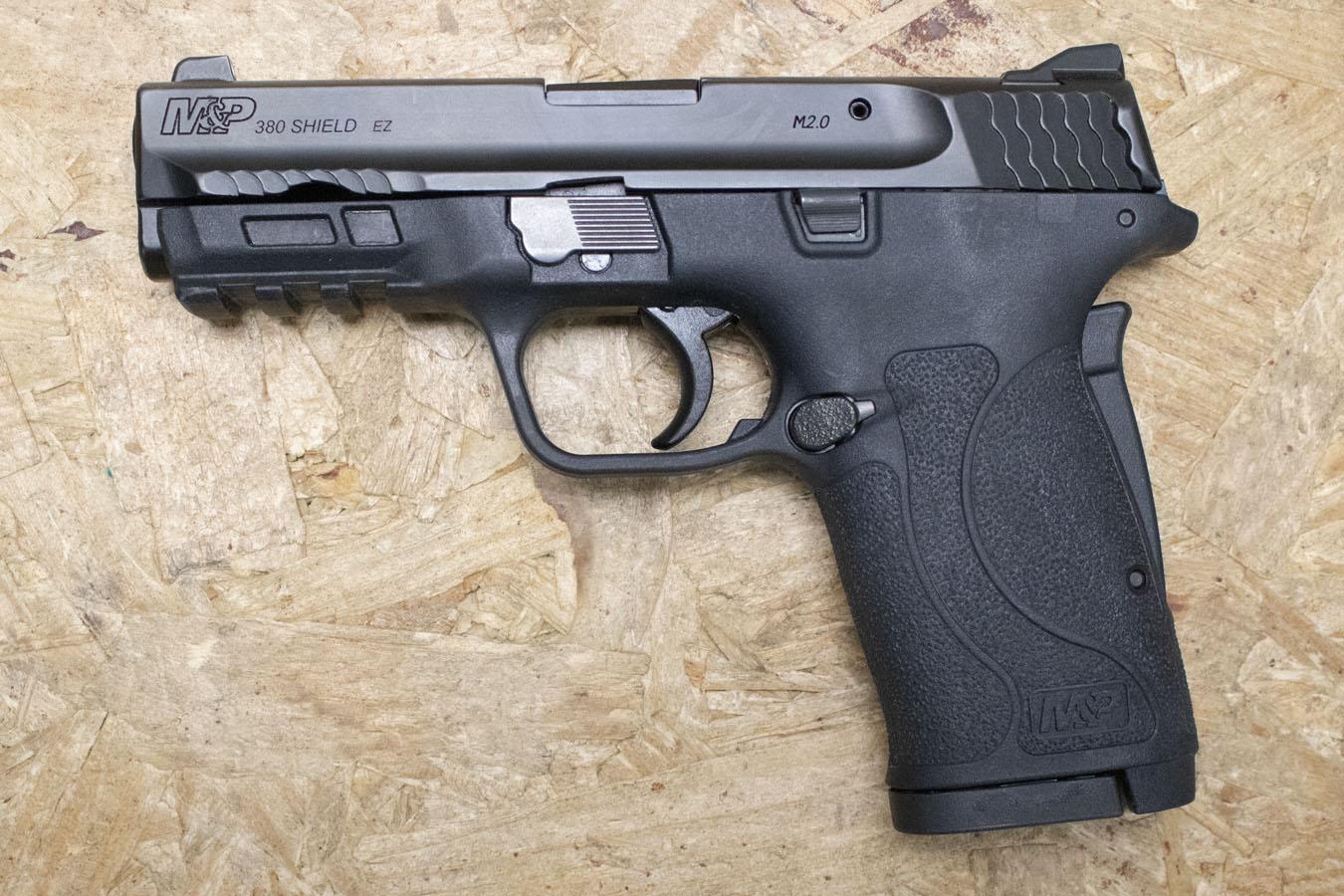 Smith & Wesson M&P380 Shield EZ M2.0 380ACP Police Trade-In Pistol ... Smith & Wesson M&P380 Shield EZ M2.0 380ACP Police Trade-In Pistol ...