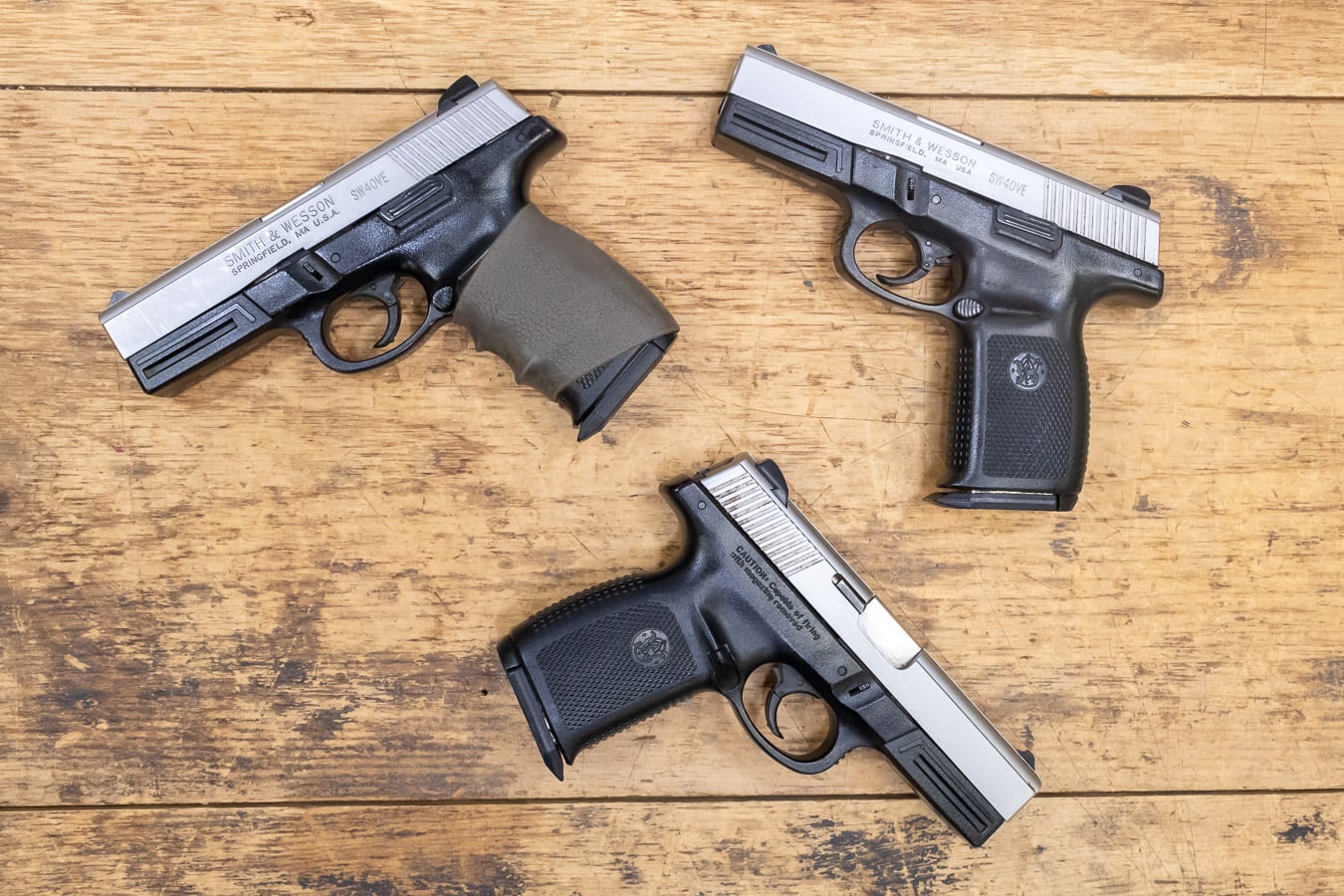 Smith & Wesson SW40VE 40 S&W 14-Round Trade-in Pistols (Fair Condition ...