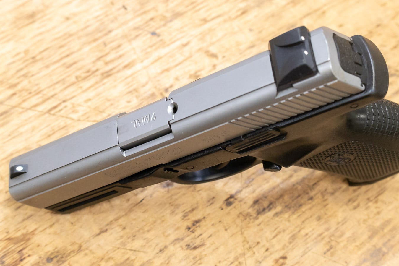 Smith & Wesson SW9VE 9mm 16-Round Trade-in Pistol | Sportsman's Outdoor ...