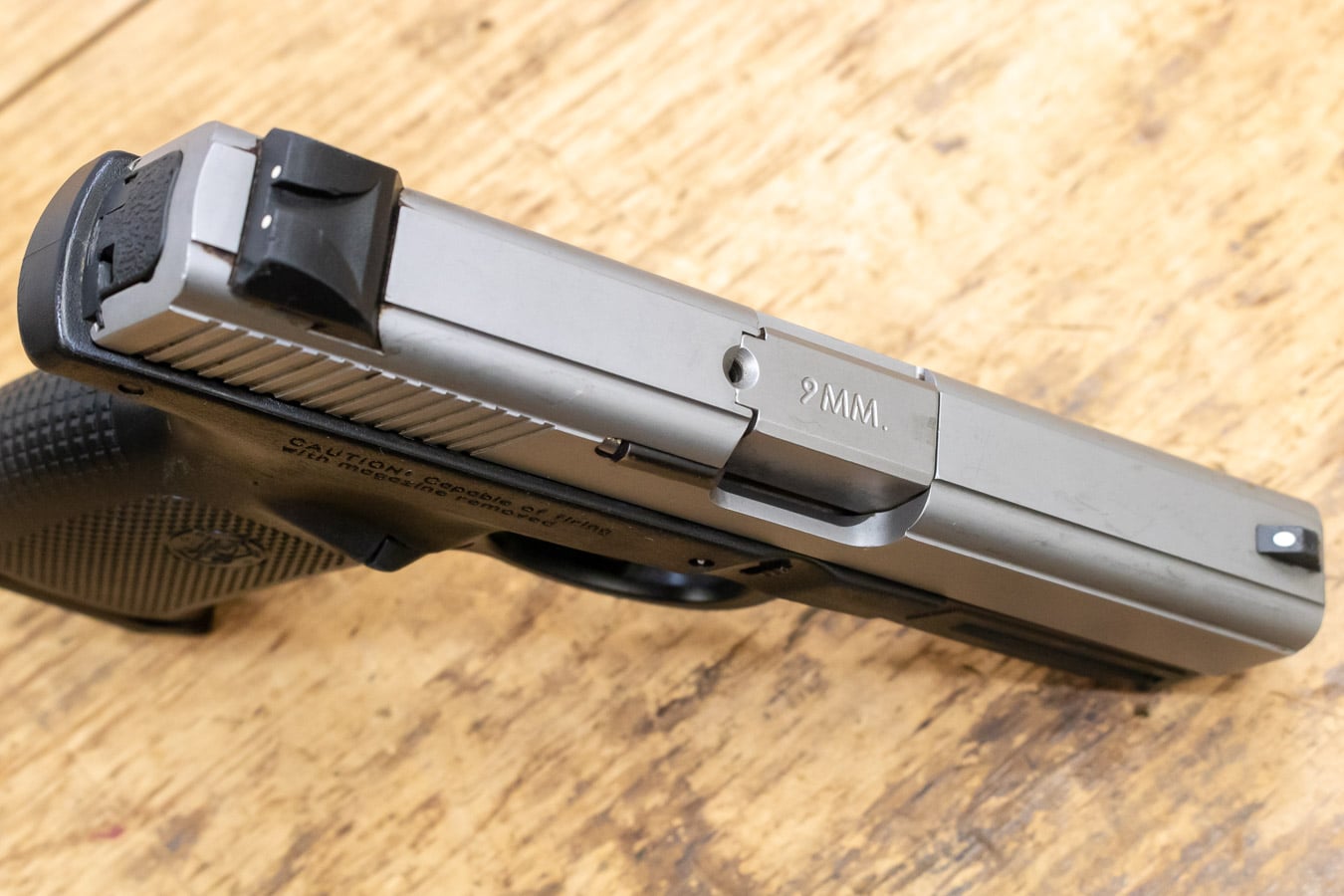 Smith & Wesson SW9VE 9mm 16-Round Trade-in Pistol | Sportsman's Outdoor ...