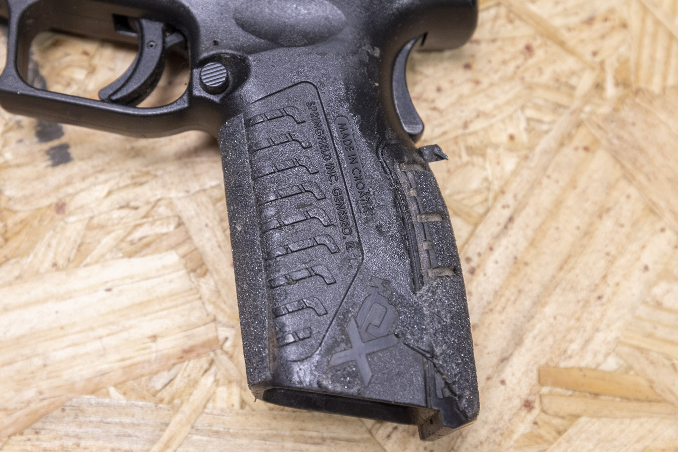 Springfield XDM40 4.5 40 S&W Police Trade-In Pistol with Night Sights ...