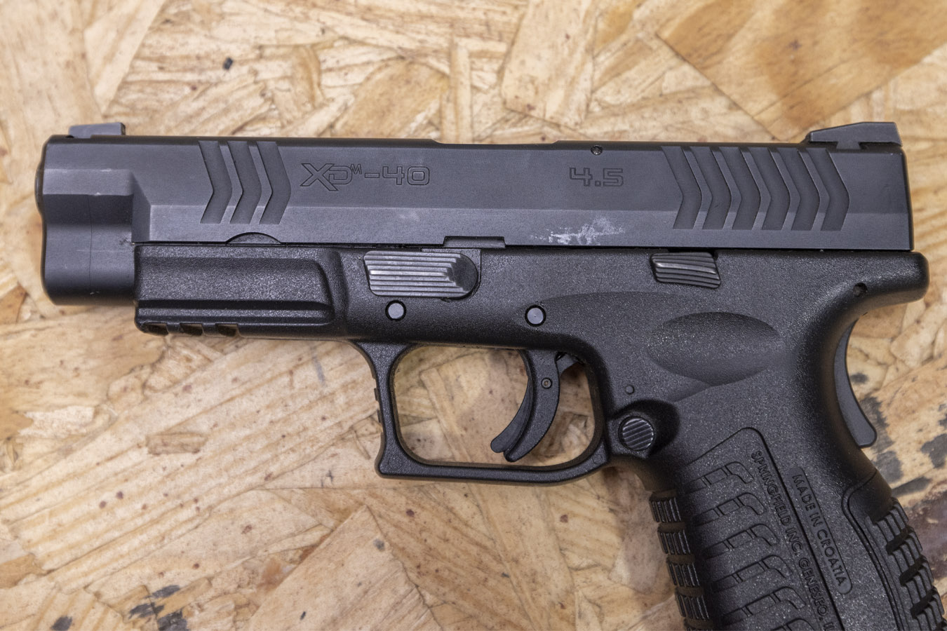 Springfield XDM40 4.5 40 S&W Police Trade-In Pistol with Nigh Sights ...