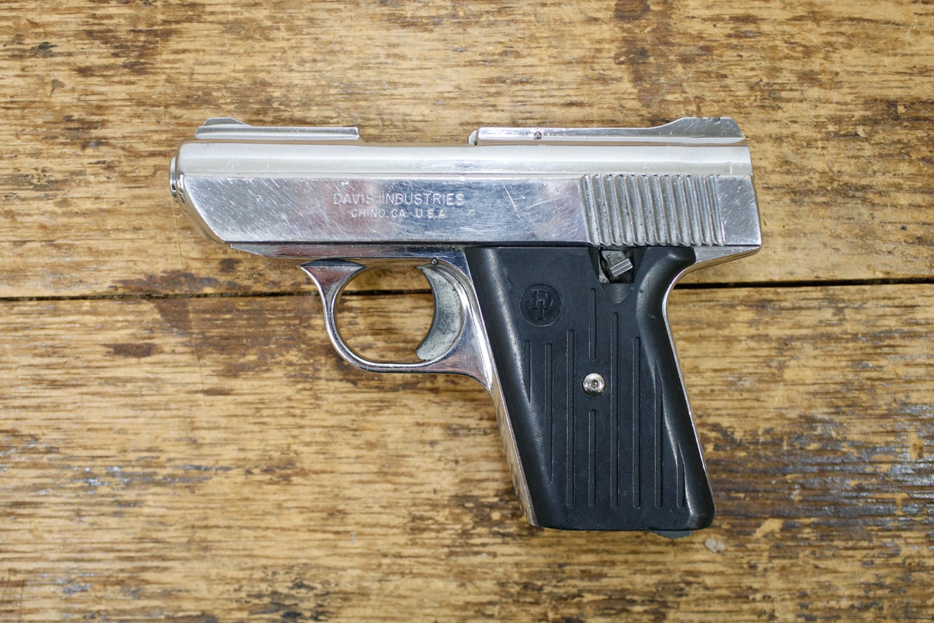 Davis P380 380 Auto Police Trade-In Pistol (Magazine Not Included ...